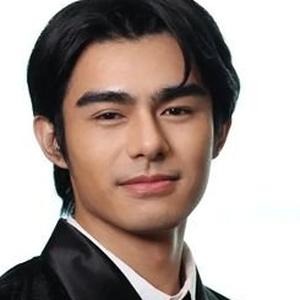 Radson Flores - Age, Family, Bio | Ppopstars